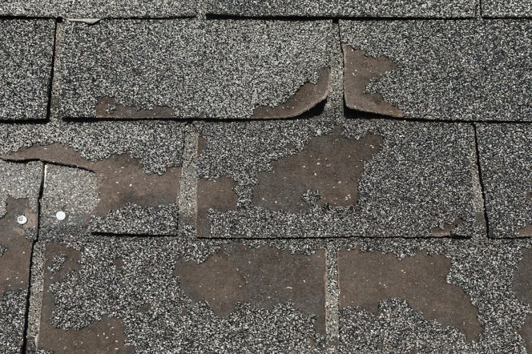 Condensation Under Metal Roof: Causes, Effects, and Solutions