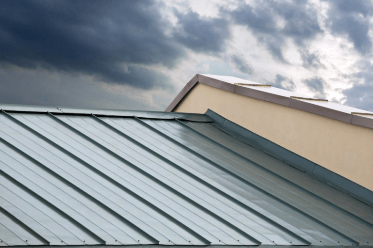 Best Roof Type for Hurricane: Ensuring Safety and Durability in Storm ...